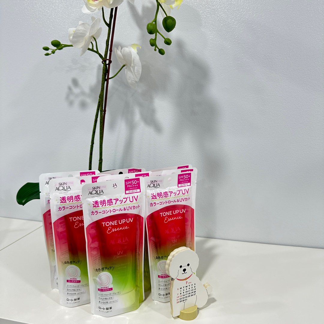 AUTHENTIC Skin Aqua Tone Up UV Essence - Happiness Aura, Beauty ...
