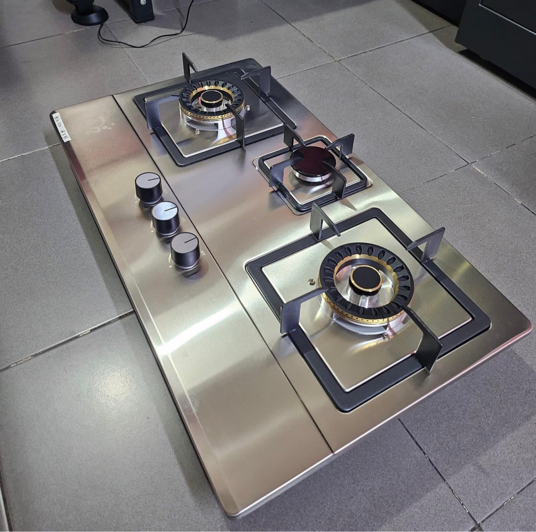 Built-in gas range stove, Furniture & Home Living, Kitchenware ...