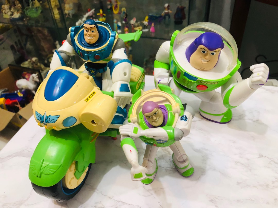 Buzz lightyear set, Hobbies & Toys, Toys & Games on Carousell