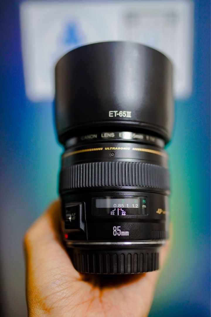 Canon 85mm F1.8 EF USM Prime Lens, Photography, Lens & Kits on Carousell