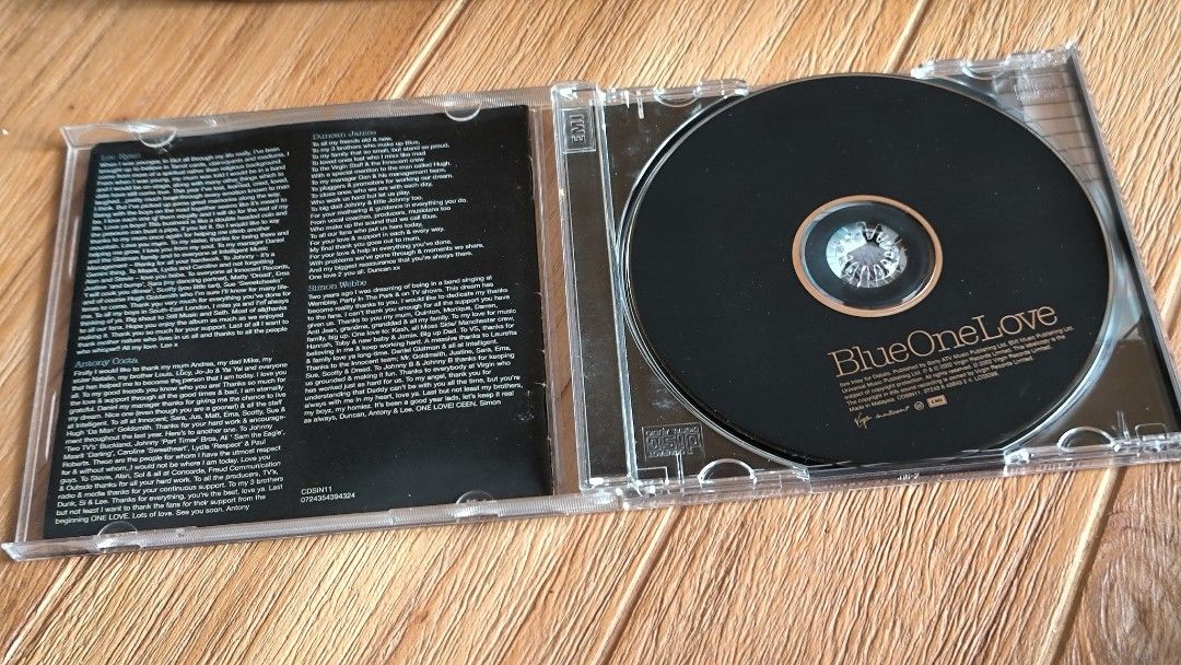 [CD Album] Blue - One Love (2002) Duncan James, Simon Webbe, Lee Ryan ...