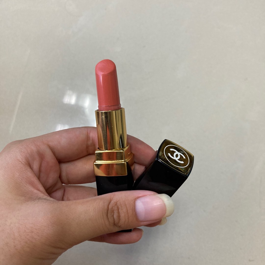 Chanel 香奈兒口紅唇膏色號61 僅用過一次, 香水、美妝、保養, 唇部彩妝、保養在旋轉拍賣