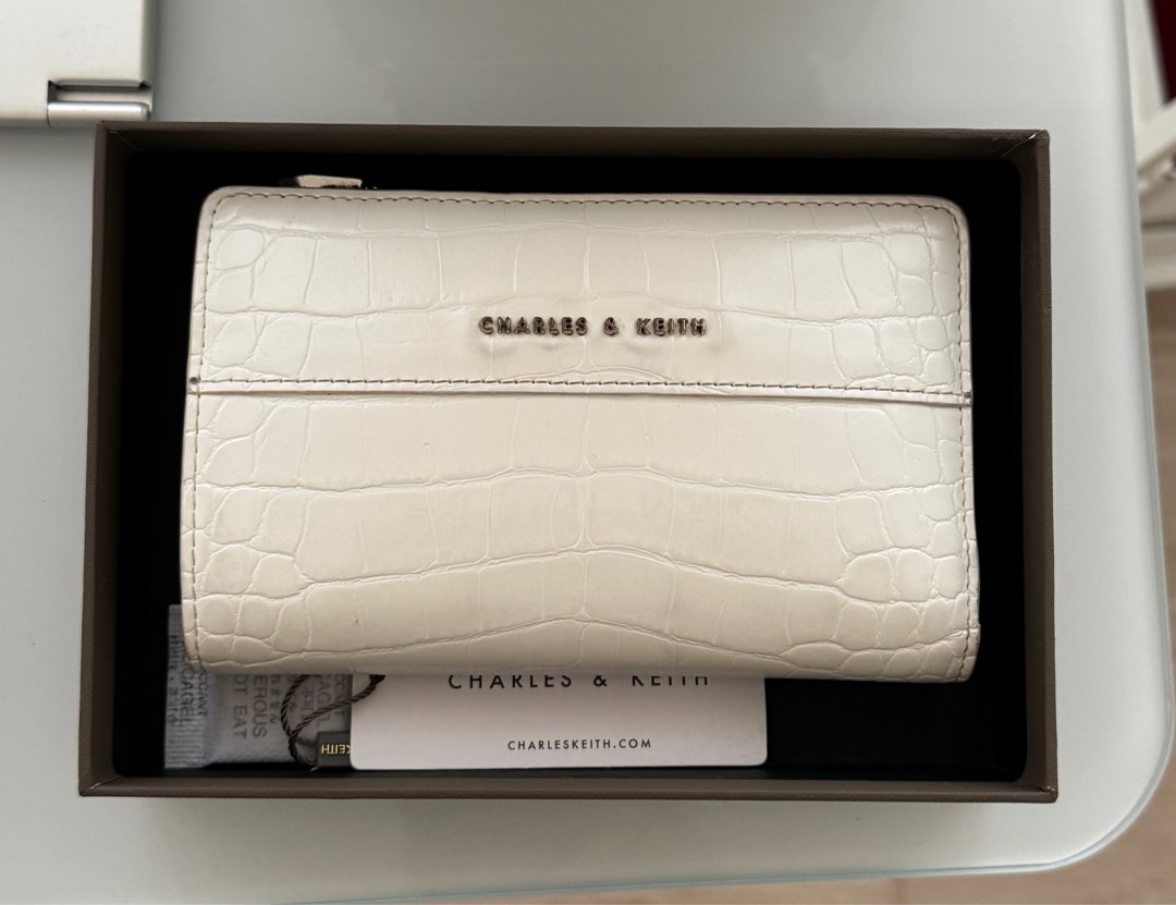 Charles & Keith Croc-Effect Snap Button Bifold Wallet, Luxury, Bags ...