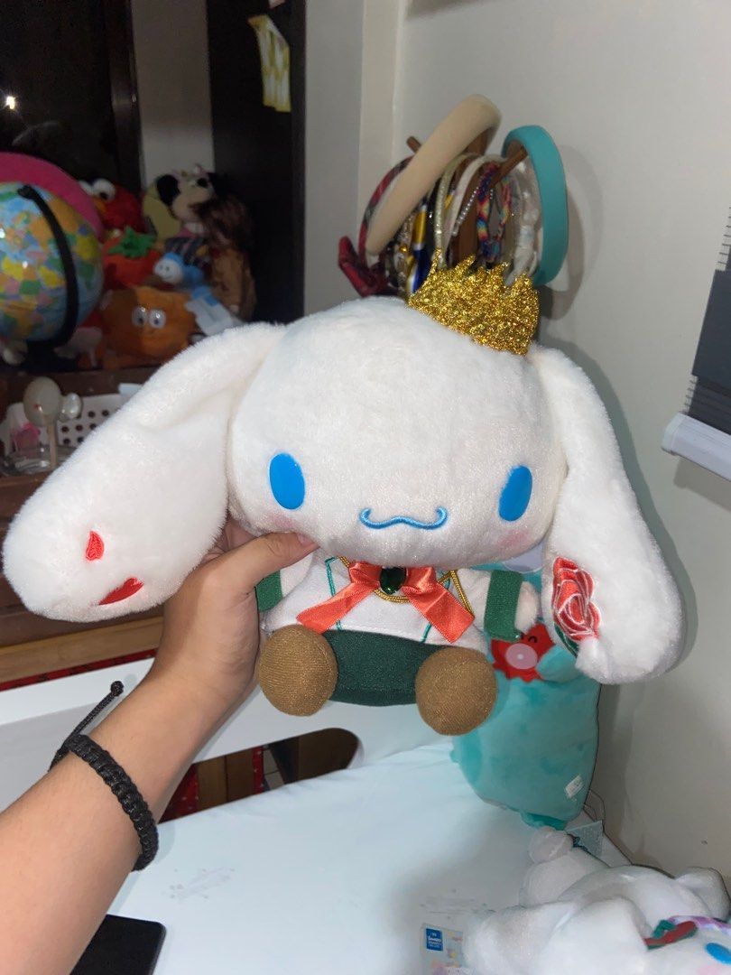 Cinnamoroll w crown, Hobbies & Toys, Toys & Games on Carousell