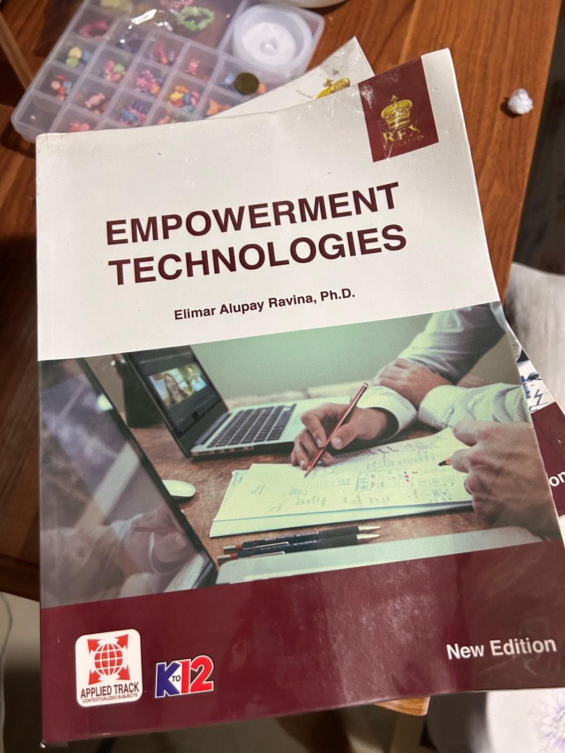 Empowerment Technologies SHS Gr11 HUMSS STEM ABM Senior High School ...