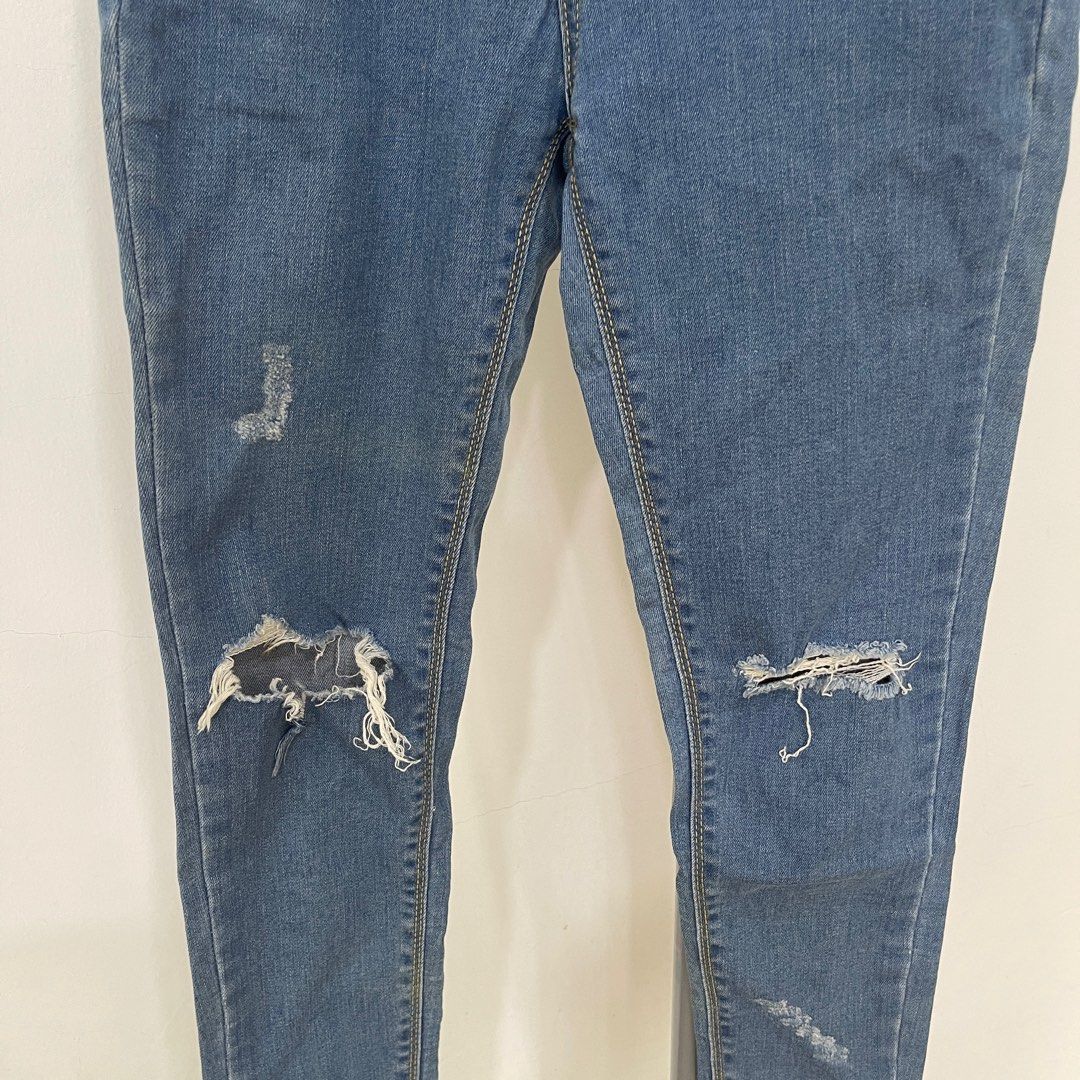 Korean Ripped Jeans, Women's Fashion, Bottoms, Jeans & Leggings on ...
