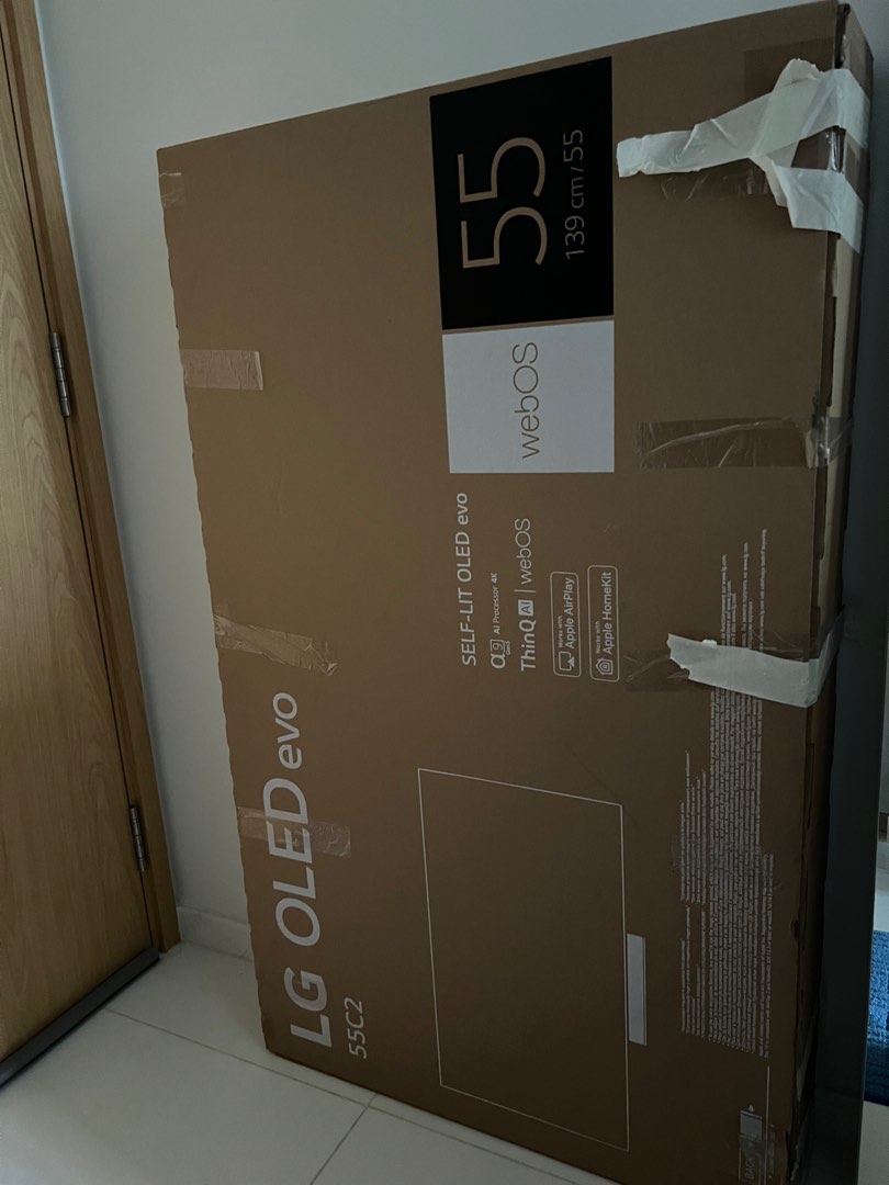 LG C2 55 TV box, TV & Home Appliances, TV & Entertainment, TV on Carousell