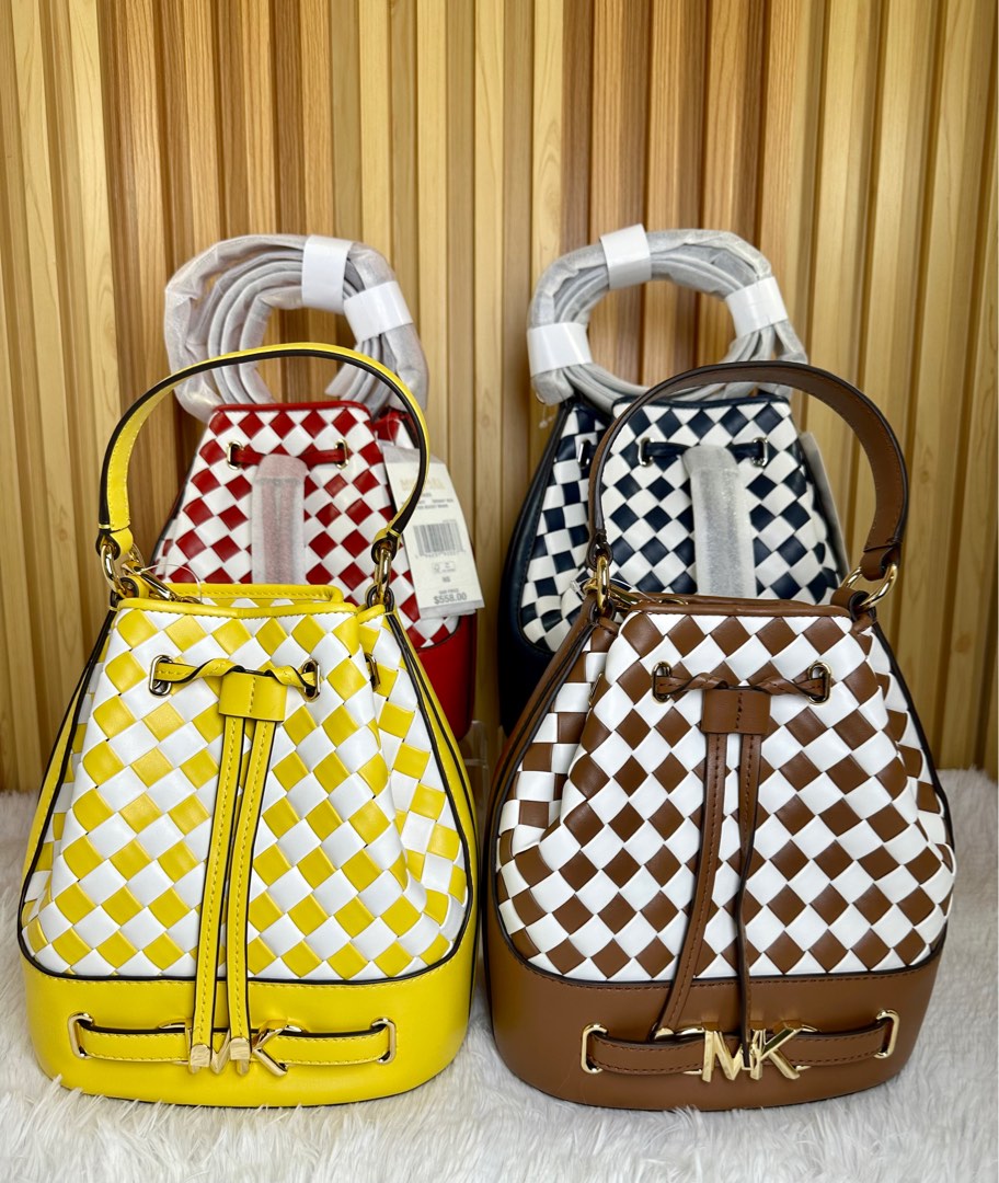 Michael Kors Medium Reed Bucket Bag, Women's Fashion, Bags & Wallets ...