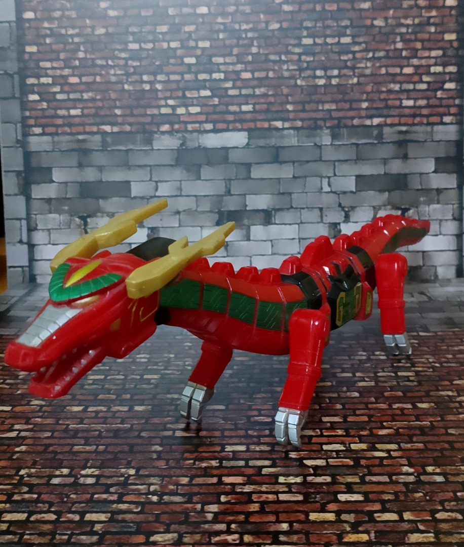 Mighty Morphin power rangers red dragon thunderzord sofubi, Hobbies ...