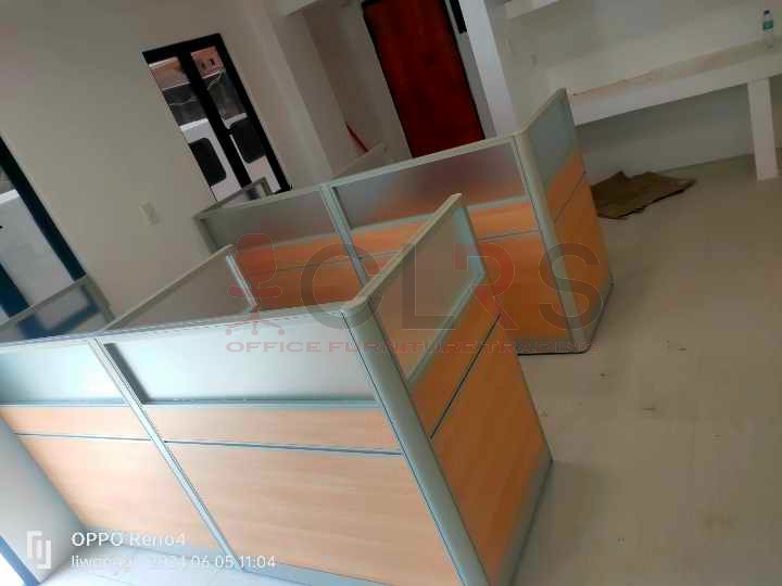 MODULAR LAMINATED WITH GLASS WORKSTATION CUBICLE OFFICE FURNITURE ...