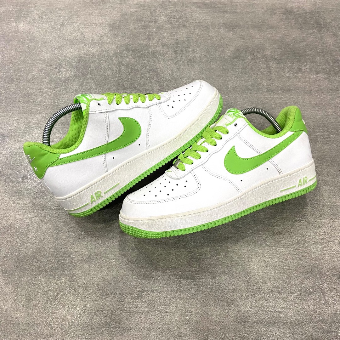 Nike Air Force 1 Low Chlorophyl, Fesyen Pria, Sepatu , Sneakers di ...