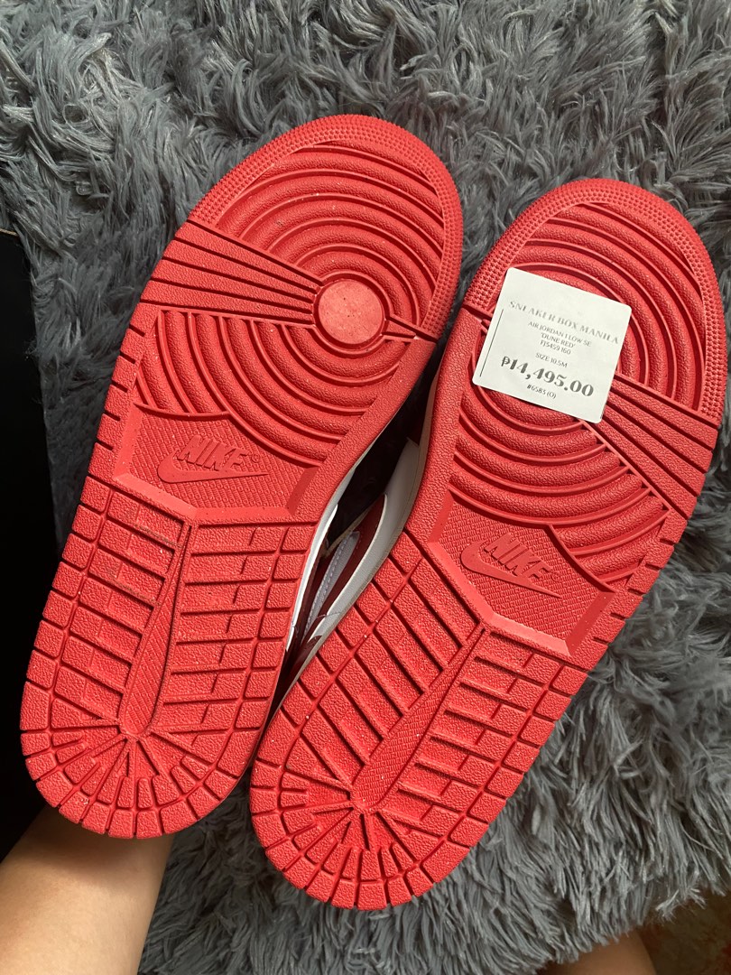 NIKE RED DUNKS, Men's Fashion, Footwear, Sneakers on Carousell