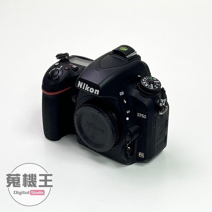 【蒐機王】Nikon D750 body 單機身 快門數 : 2486次【歡迎舊3C折抵】C9357-6, 相機攝影, 相機在旋轉拍賣