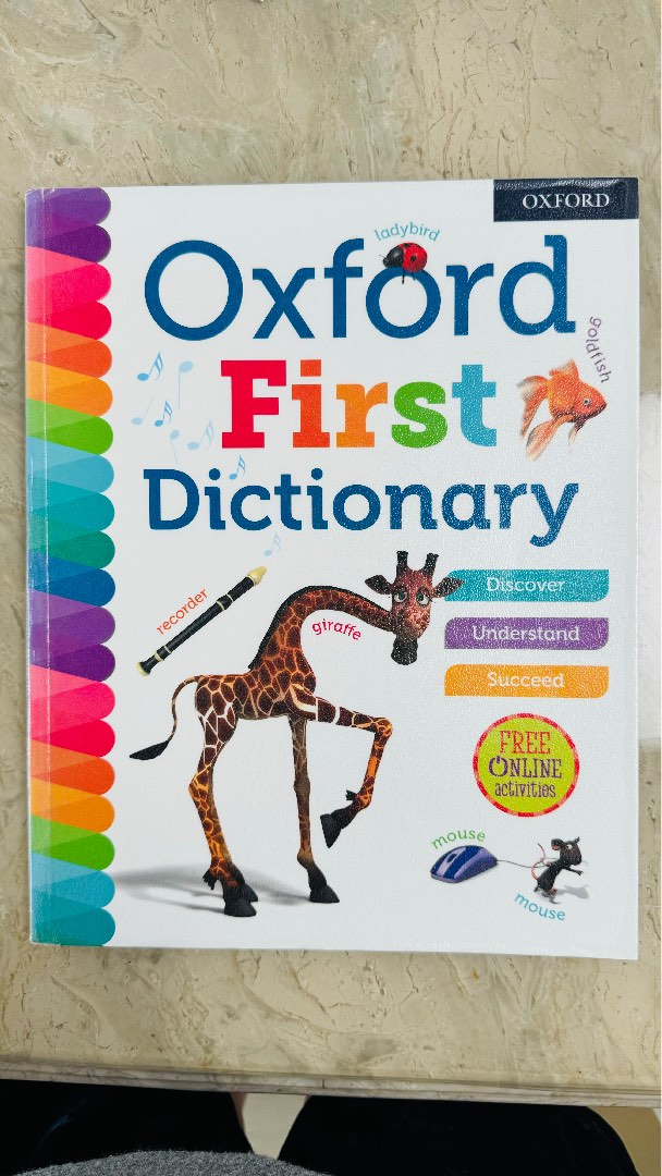 Oxford First Dictionary, 興趣及遊戲, 書本 & 文具, 教科書 - Carousell