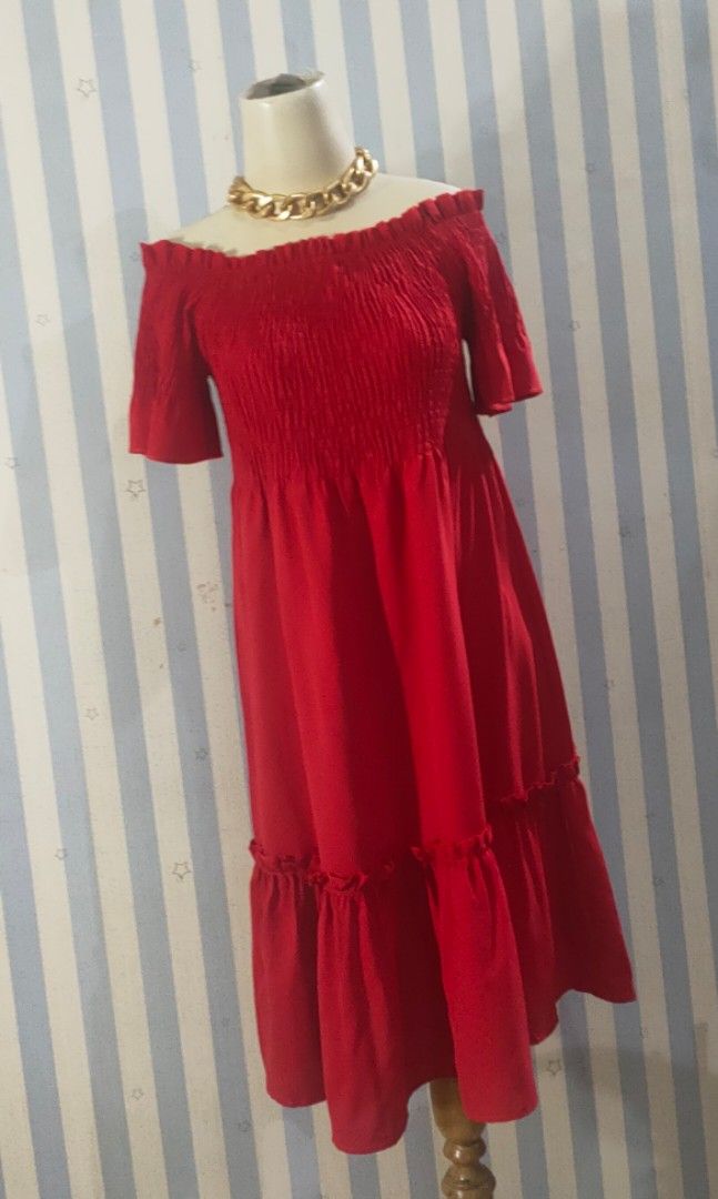 RED SABRINA SMOKE DRESS, Fesyen Wanita, Pakaian Wanita, Gaun & Rok di ...
