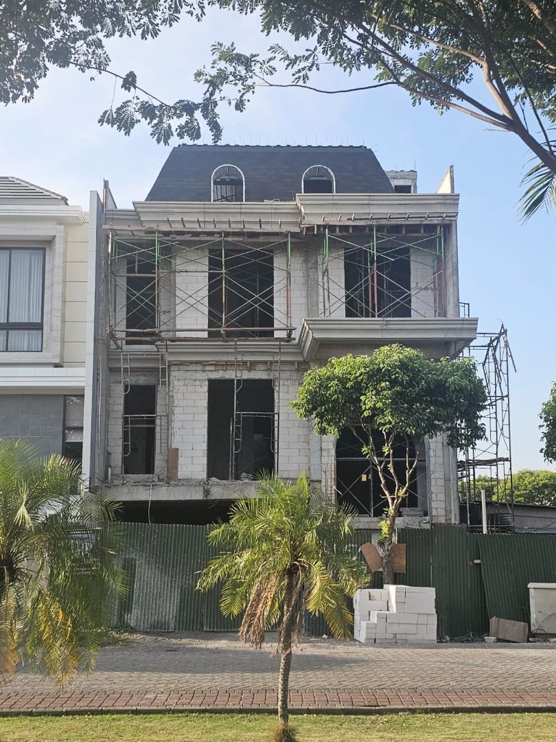 Rumah Baru Mewah Citraland di North Emerald Mansion, Properti, Dijual ...