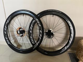 Scope R4 Clincher Ceramicspeed Carbon Wheelset, Sports Equipment ...