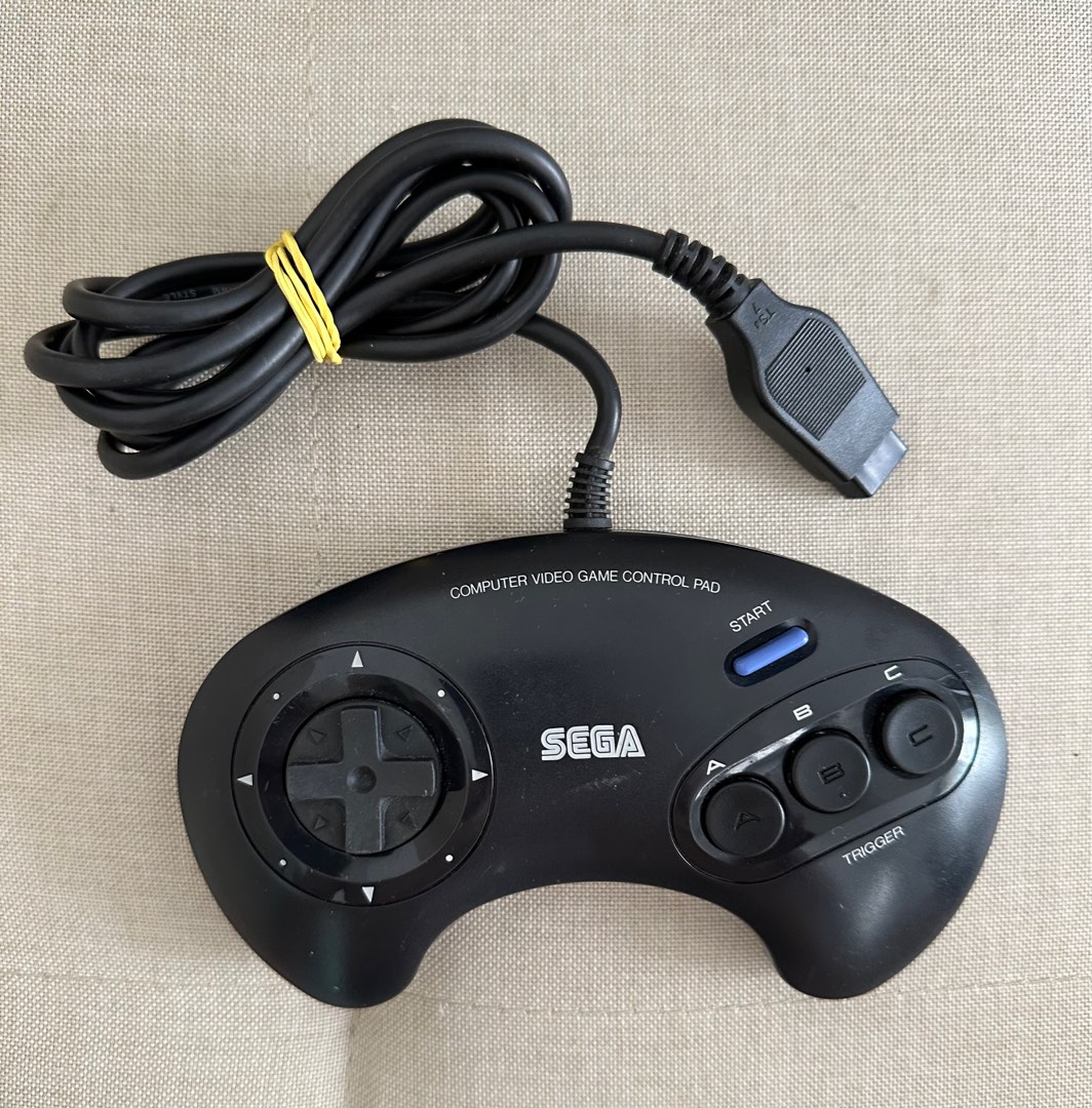 SEGA Controller, Video Gaming, Gaming Accessories, Controllers on Carousell