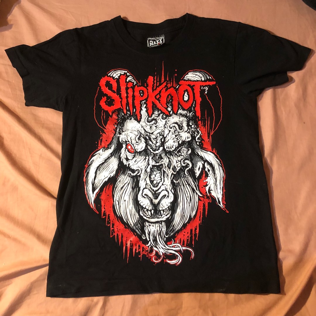 slipknot band tshirt, Women's Fashion, Tops, Shirts on Carousell