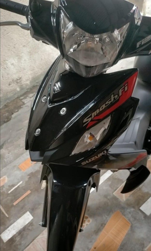Suzuki smash FI 2024, Motorbikes, Motorbikes for Sale on Carousell