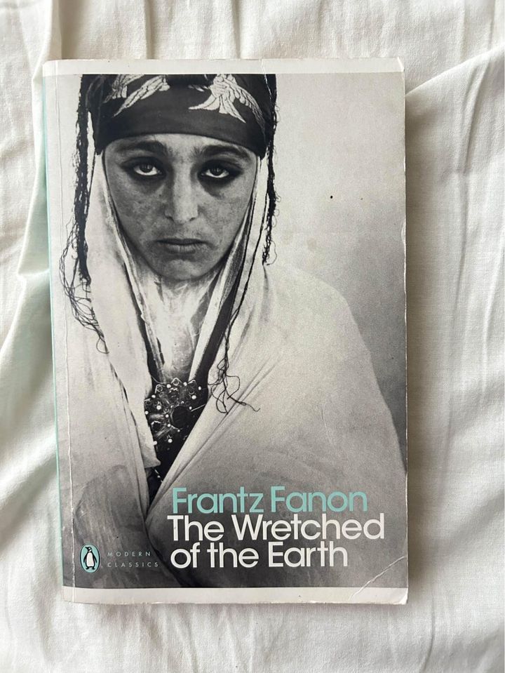 The Wretched of the Earth by Frantz Fanon (Penguin Modern Classics ...