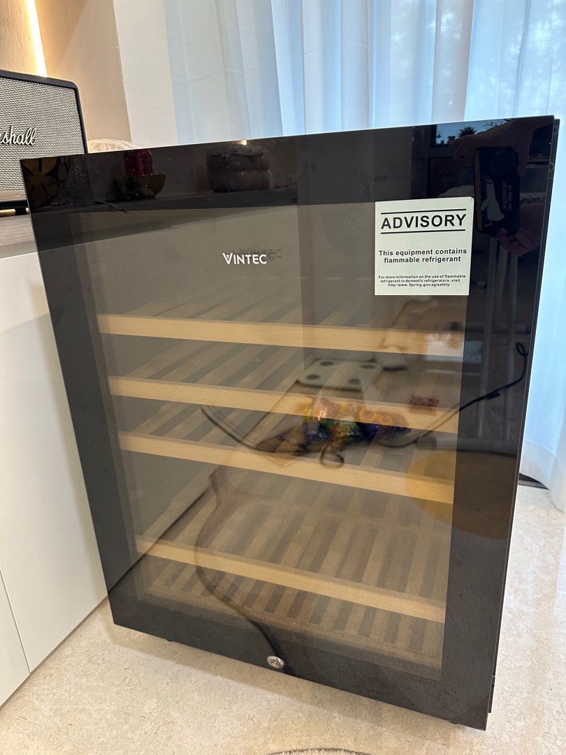 Wine chiller: Vintec- VWS050SBA-X, TV & Home Appliances, Kitchen ...