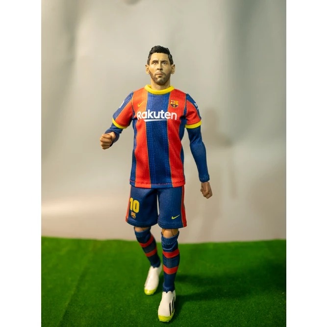 1/6 Lionel Messi in Barcelona kit, Hobbies & Toys, Memorabilia ...