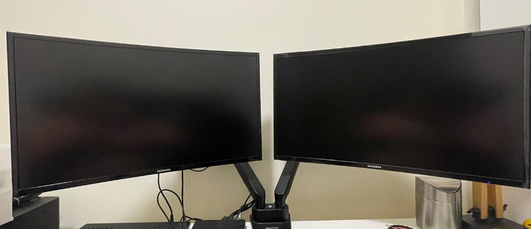 2 curved monitors 27’’ - $270/each + Dual Monitor Arm Mount Desk Stand ...