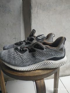 Adidas Alphabounce, Fesyen Pria, Sepatu , Sneakers di Carousell