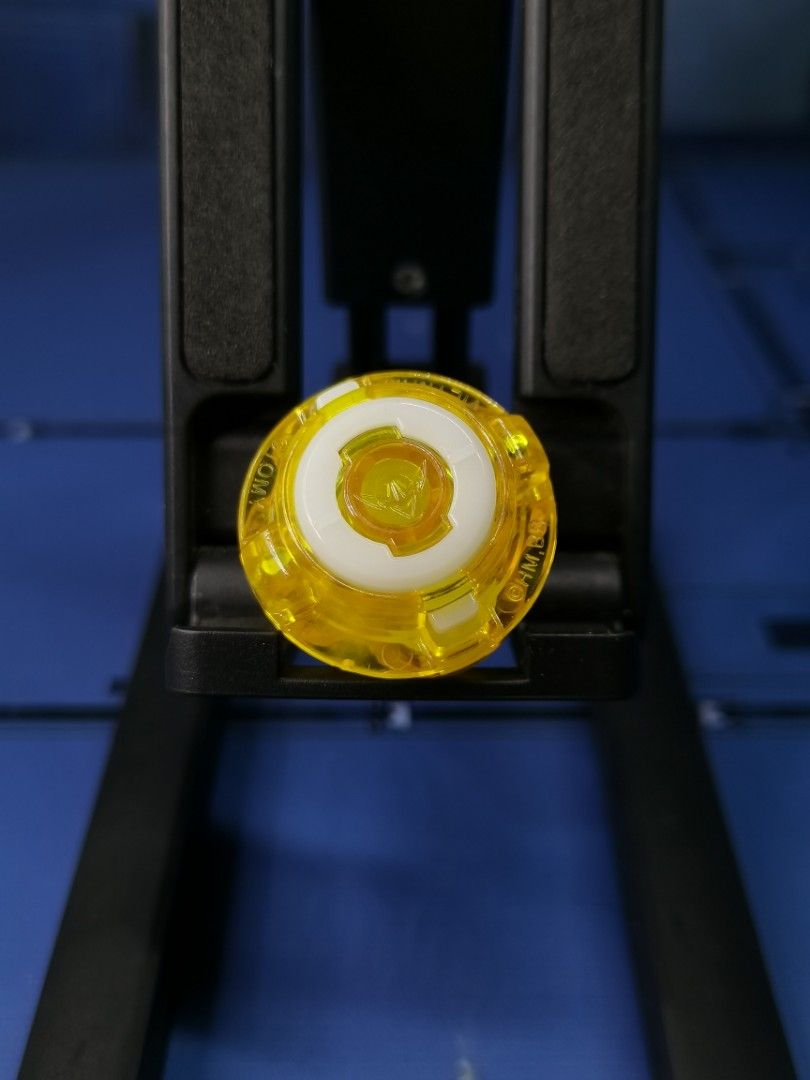 Beyblade Cyclone Ragnaruk, Hobbies & Toys, Toys & Games on Carousell