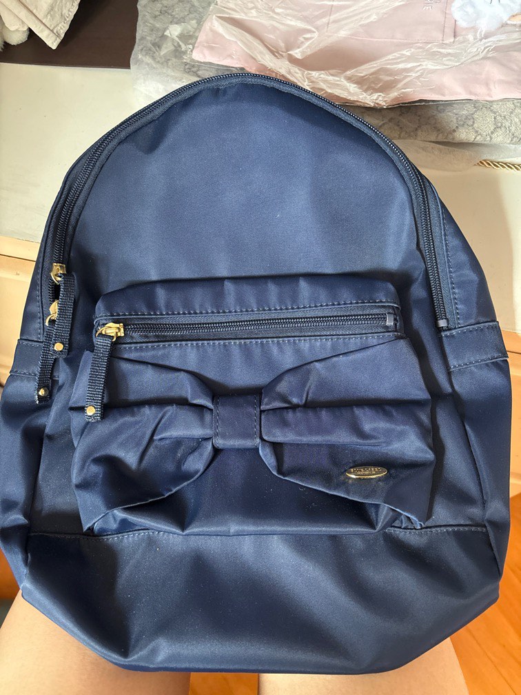 Blue Label Backpack 背囊 小背包, 名牌, 手袋及銀包 - Carousell