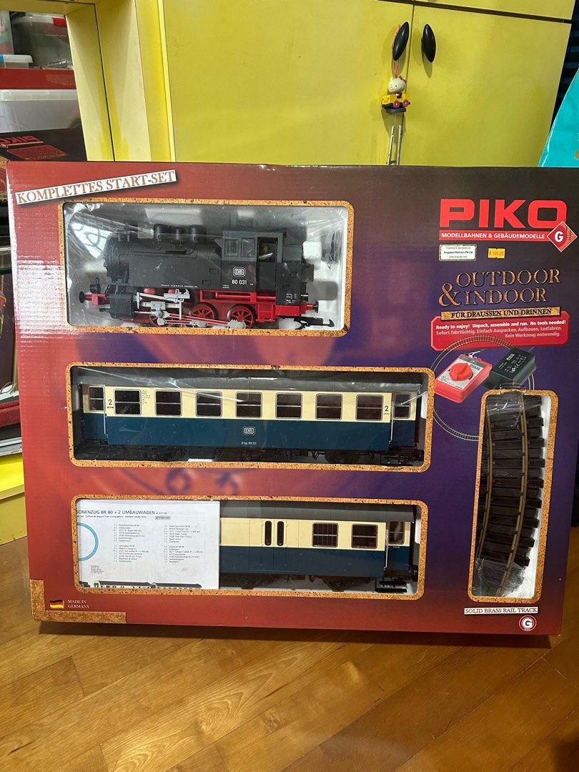 BRAND NEW PIKO INDOOR AND OUTDOOR TRAIN SET SERIAL N0. 37110, Hobbies ...