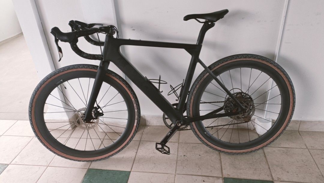 Carbon Gravel Road Bike / Bicycle with Sensah SRX Pro, Sports Equipment ...