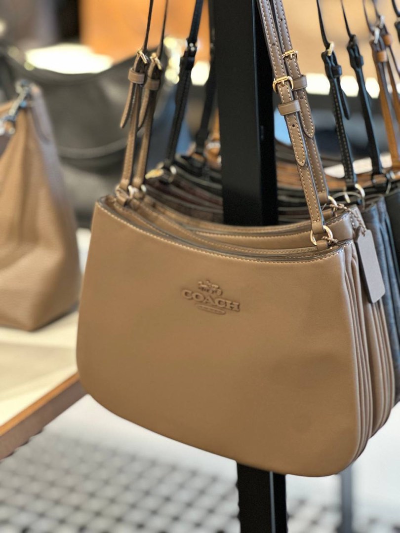 Coach Penelope Shoulder, Luxury, Bags & Wallets on Carousell