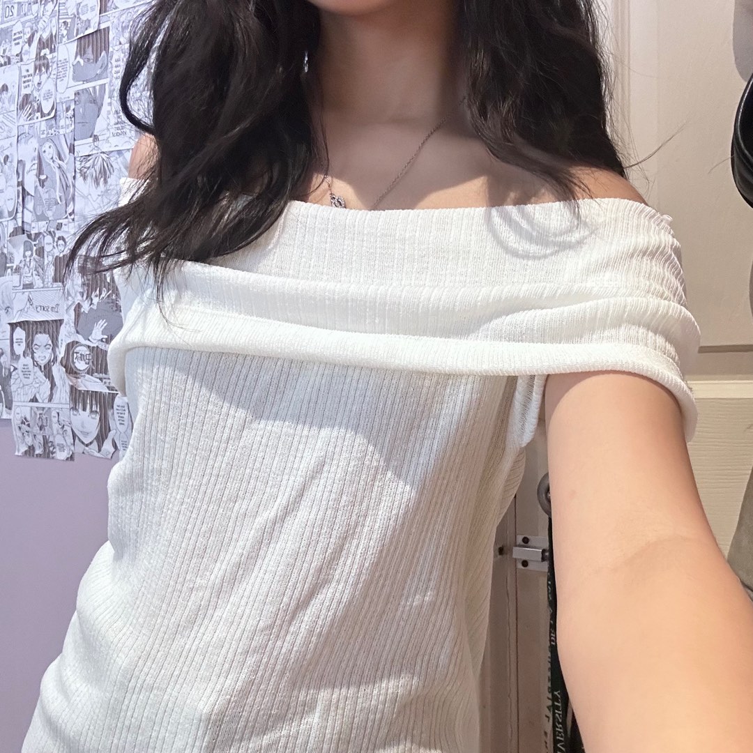 coquette acubi off-shoulder top, Women's Fashion, Tops, Blouses on ...