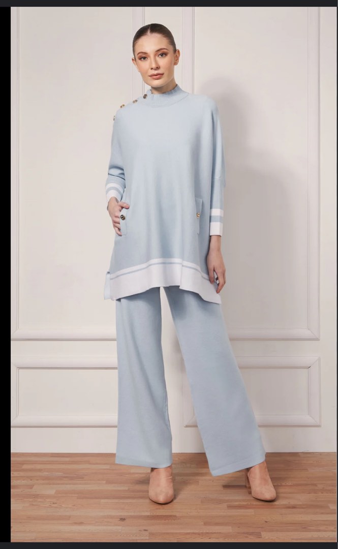 Duck Ava Set in Baby Blue, Women's Fashion, Dresses & Sets, Sets or ...