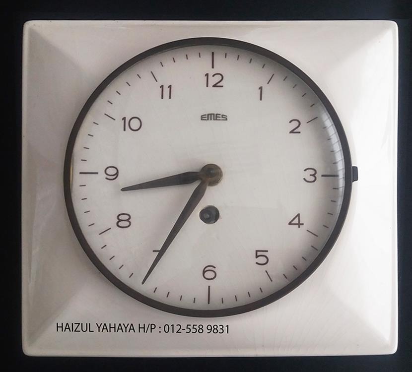 EMES - VINTAGE WALL/KITCHEN CLOCK(JAM), Hobbies & Toys, Collectibles ...