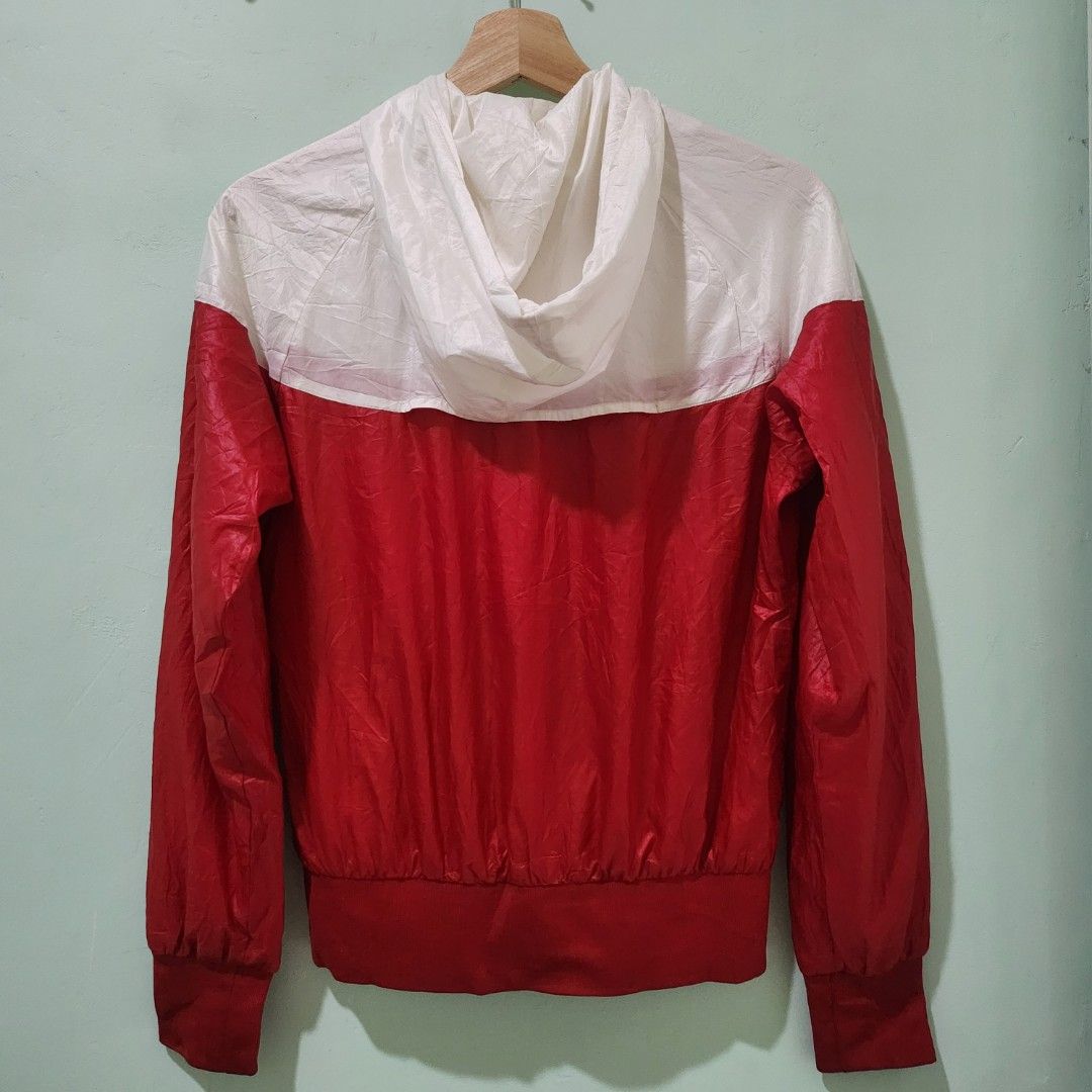 Jaket Nike Windrunner Merah Putih | Jaket Olahraga Running | Sportswear ...