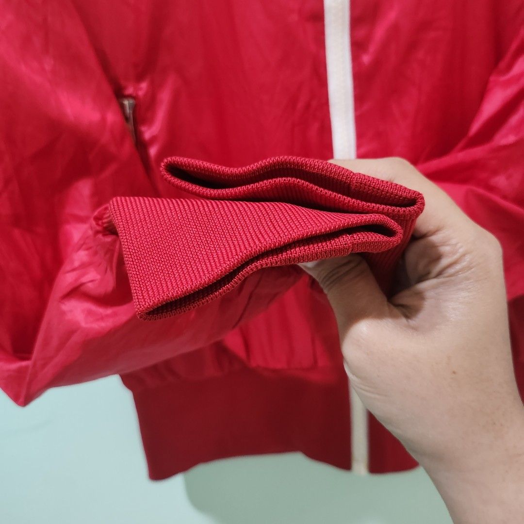 Jaket Nike Windrunner Merah Putih | Jaket Olahraga Running | Sportswear ...