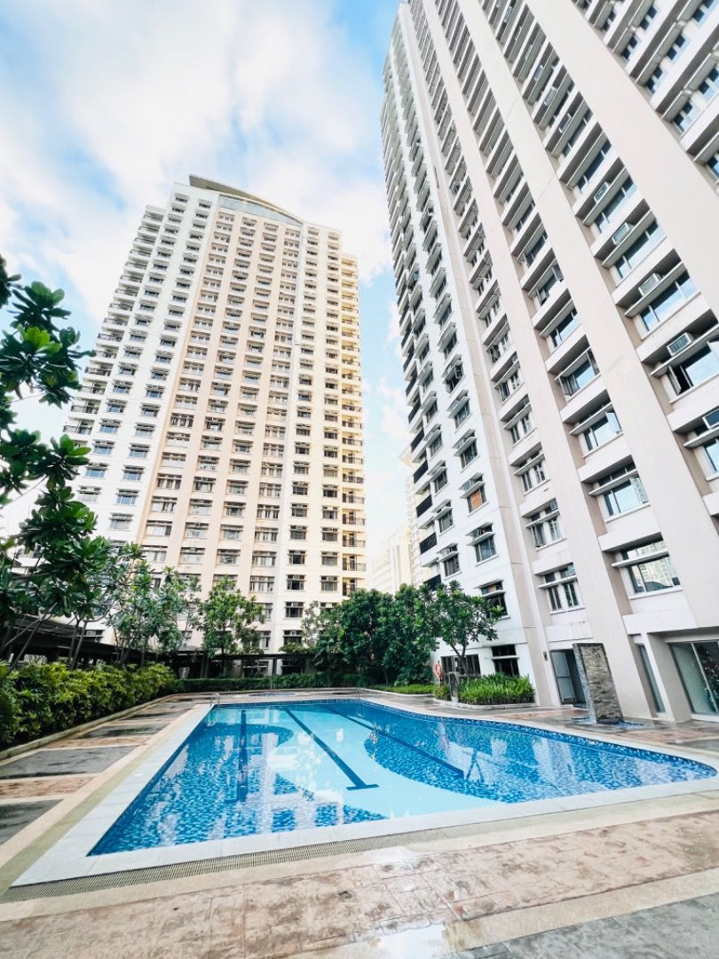 Manhattan Parkview Big Studio with balcony rent to ow Condominium in ...