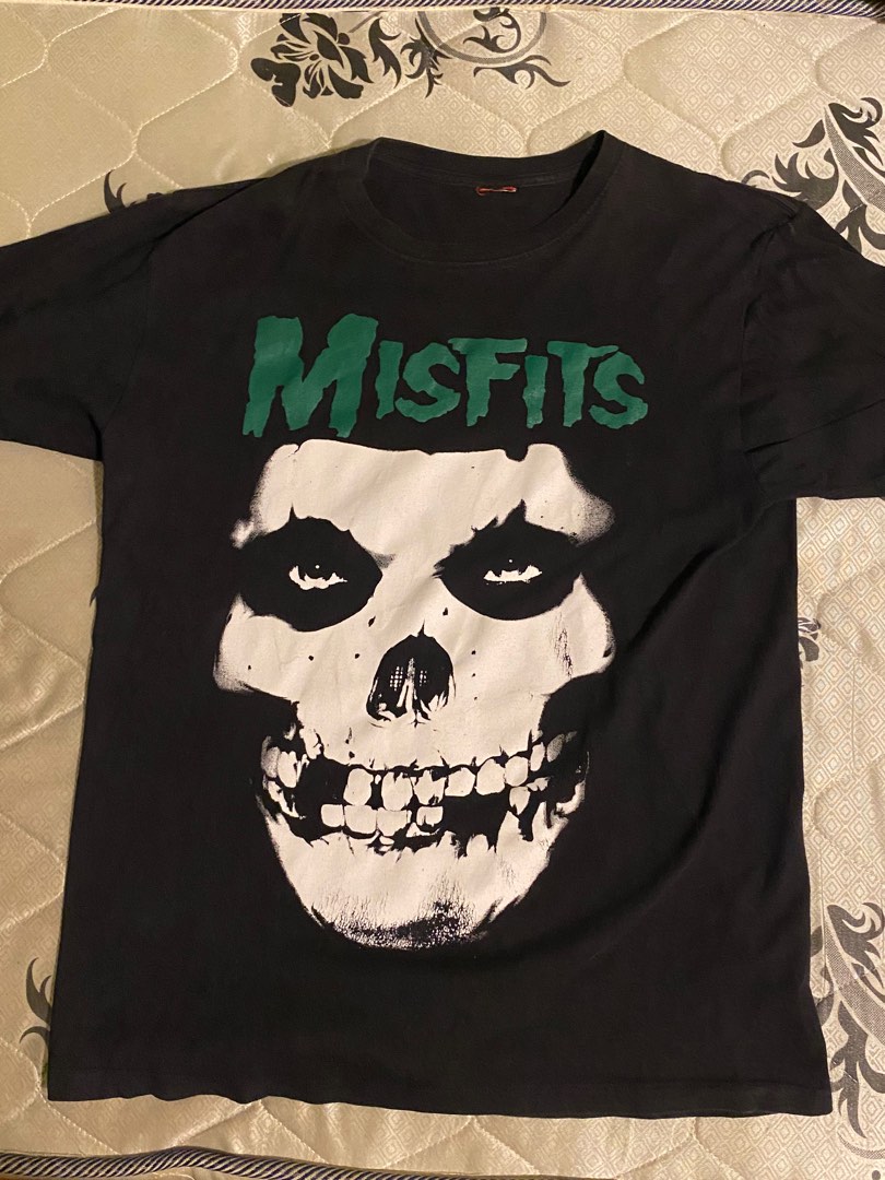 misfits, Men's Fashion, Tops & Sets, Tshirts & Polo Shirts on Carousell