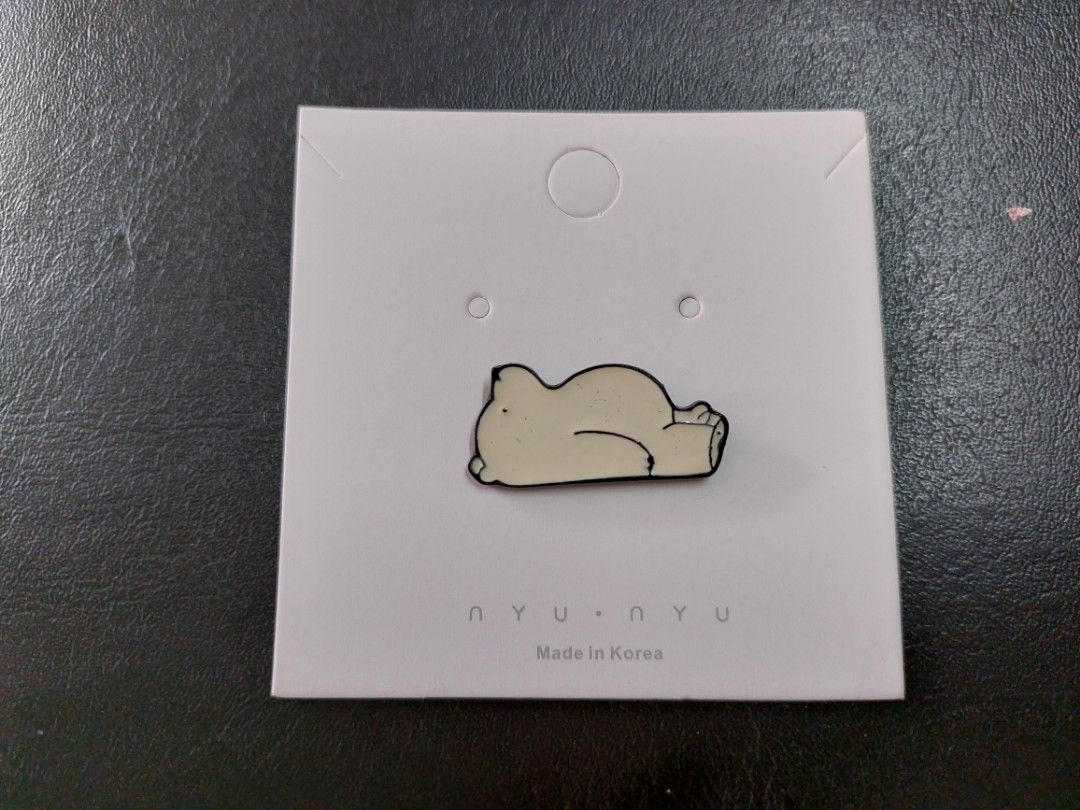 Polar Bear Enamel Pin, Hobbies & Toys, Collectibles & Memorabilia ...