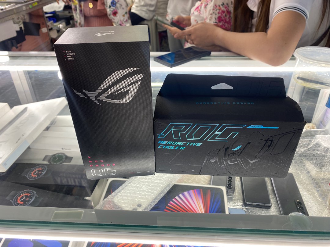 ROG 6 12/256gb with Aeroactive Cooler 6 complete, Mobile Phones ...