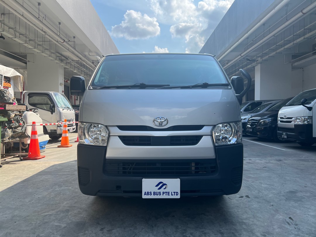 Toyota Hiace 2.0A DX Auto, Cars, Commercial Vehicles, Used on Carousell