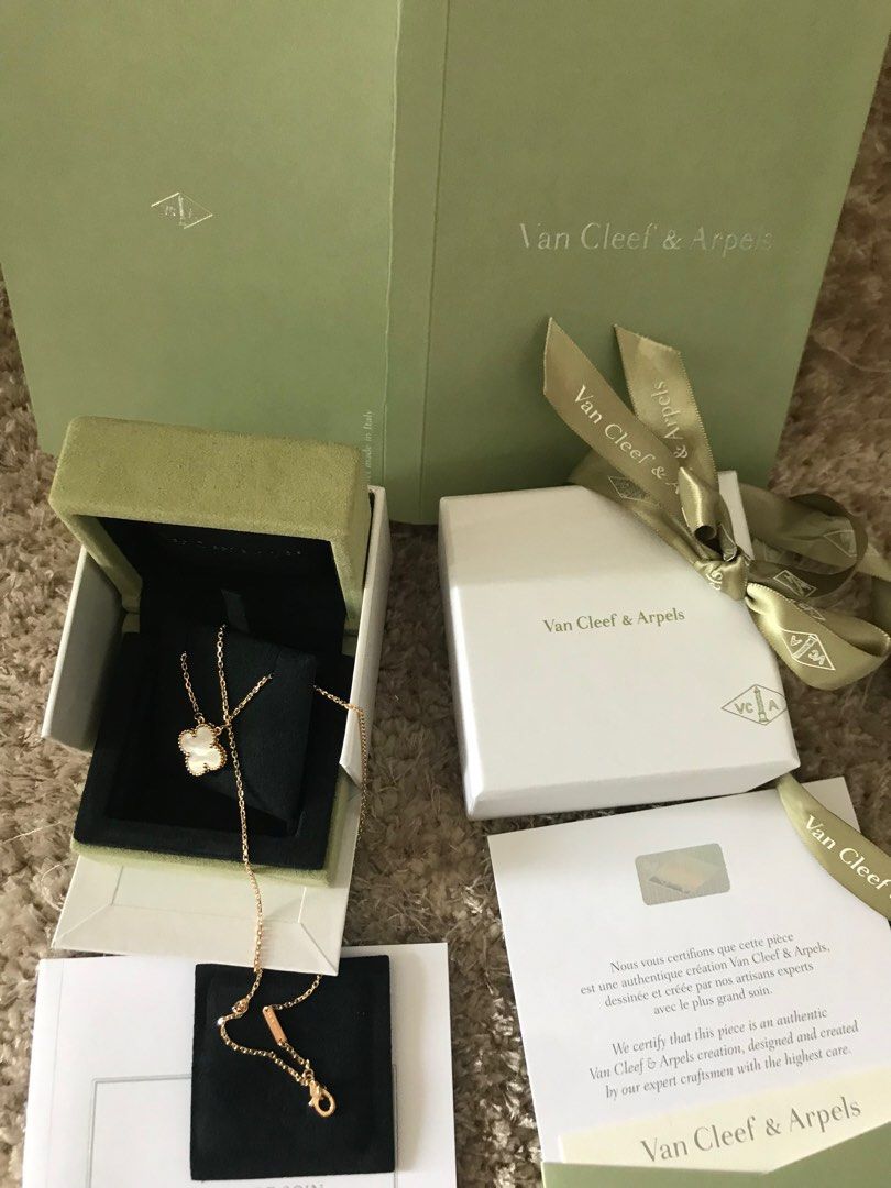 VAN CLEEF & ARPELS VINTAGE ALHAMBRA MOP WHITE NEW AUT 2024 BNIB ...