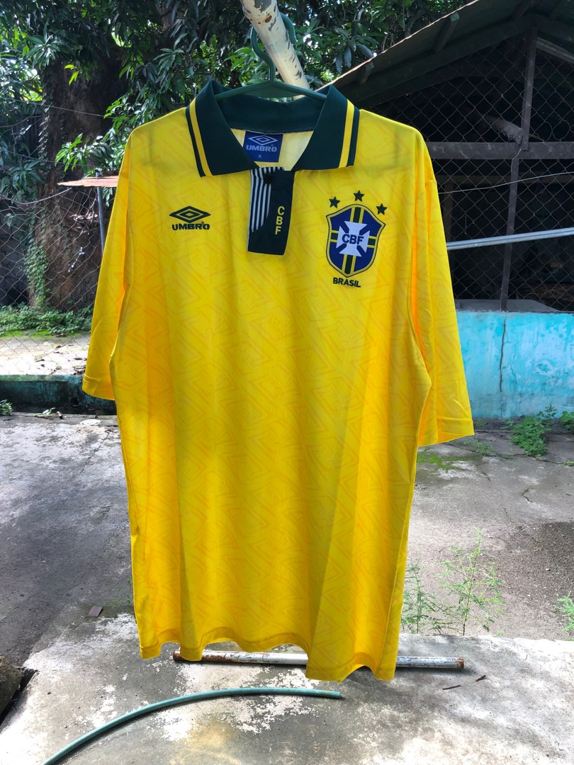 Vintage Brazil Umbro Football Jersey, Men's Fashion, Activewear on ...
