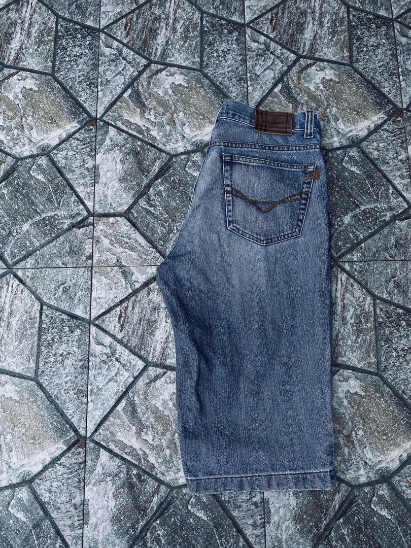 VINTAGE BURBERY JORTS, Men's Fashion, Bottoms, Shorts on Carousell