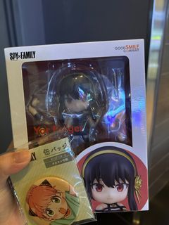 Anya forger and yor forger stuff, Hobbies & Toys, Memorabilia ...