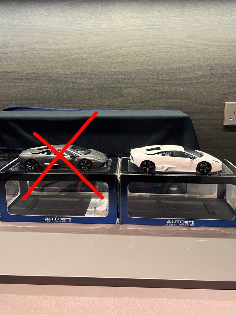 1/18 Autoart Lamborghini Reventon white (Defective), Hobbies & Toys ...