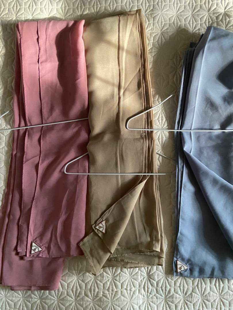 CAKENIS TRIFLE BAWAL, Women's Fashion, Muslimah Fashion, Hijabs on ...